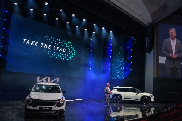 Take the Lead: Kia honours leading dealers and drives innovation at National Conference - Kia ...